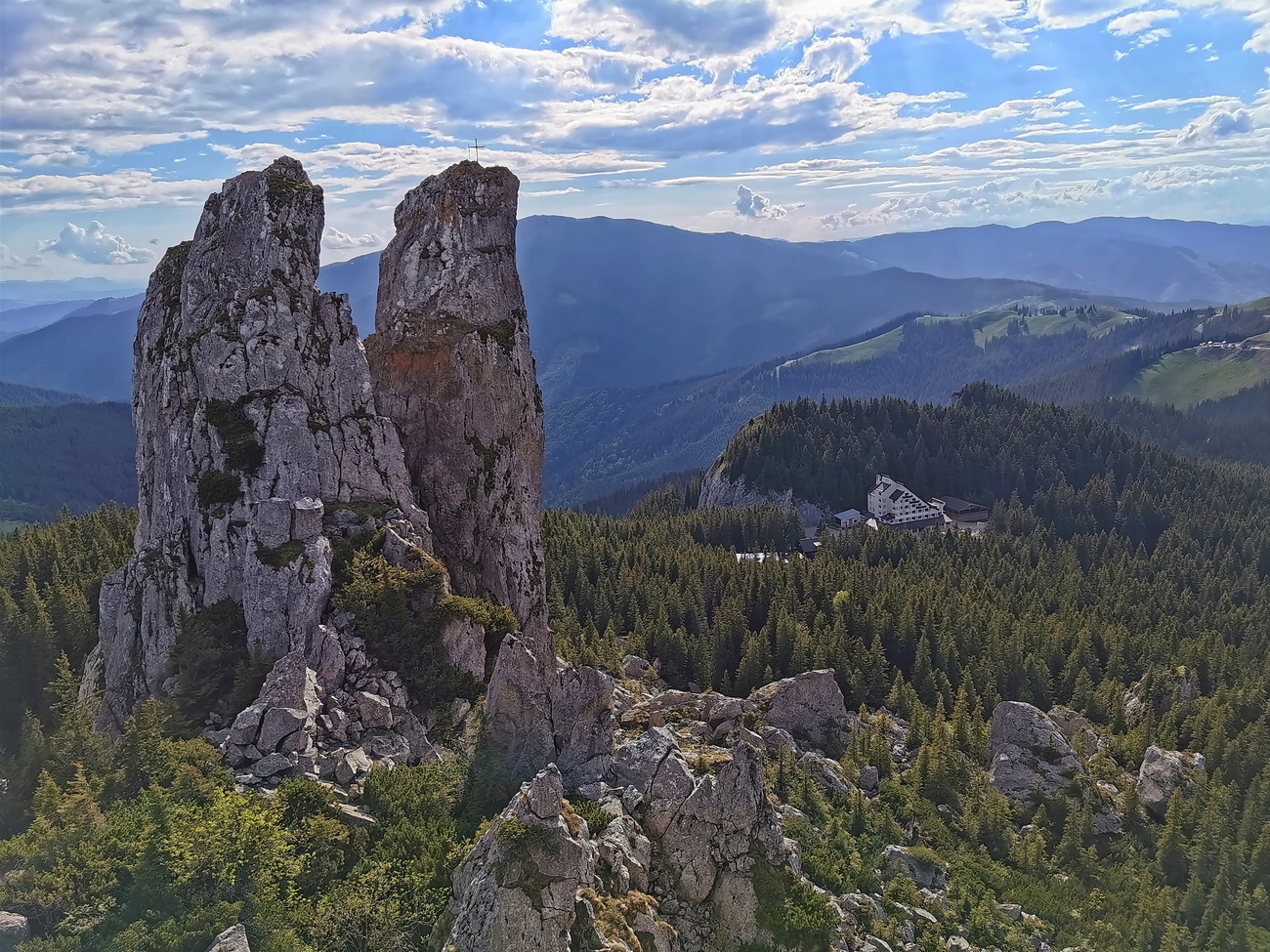 Pietrele Doamnei Piatra Soimului Jud Suceava 2022 Rarau Pietrele Doamnei Piatra Soimului Jud Suceava 2022 Rarau